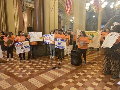 Capitol Notebook: Migrant activists rally against anti-immigration ...
