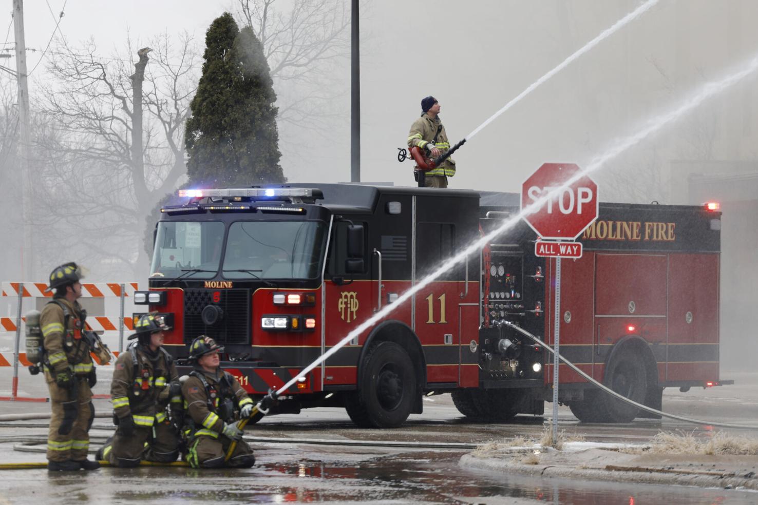 Moline firefighters respond to Old Towne