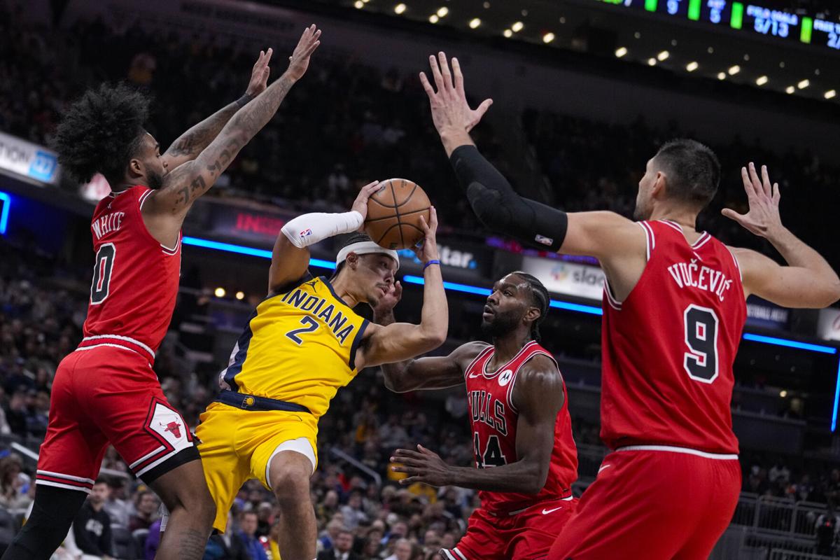 Bulls rally past Pacers