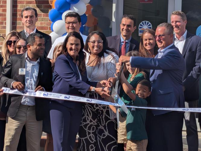 Horizon Science Academy opens their doors to Davenport