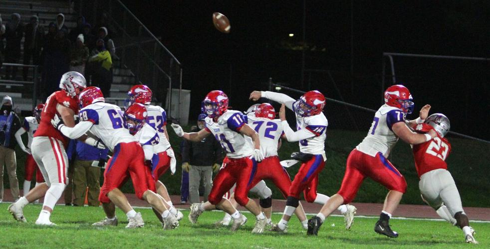 Iowa football playoffs North Scott drops Decorah in round 1