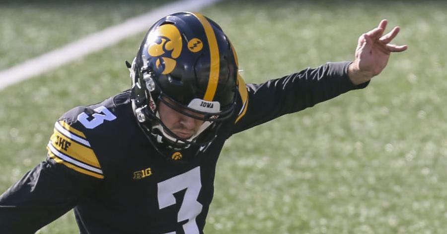 10@10: Iowa kicker honored by portrait inside football complex