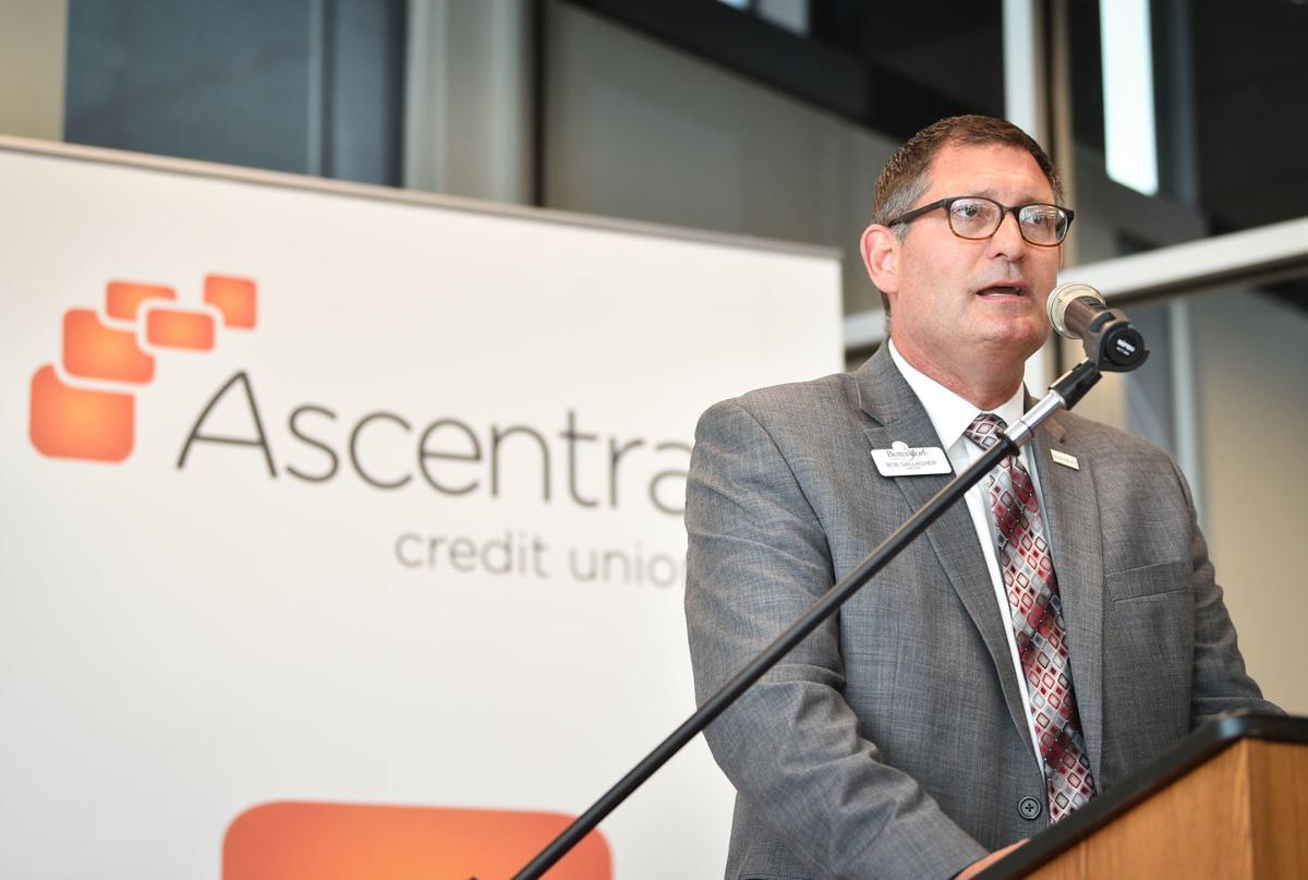 Bettendorf mayor to seek third term