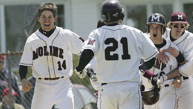 Rocky, Moline pitchers help themselves