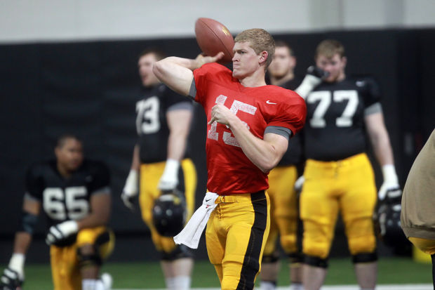 Hawkeyes' Rudock still the man to beat at QB