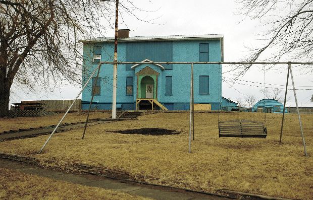 'Atalissa boys' meet with U.S. Sen. Tom Harkin