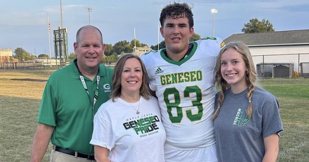Geneseo football coach Larry Johnsen steps down