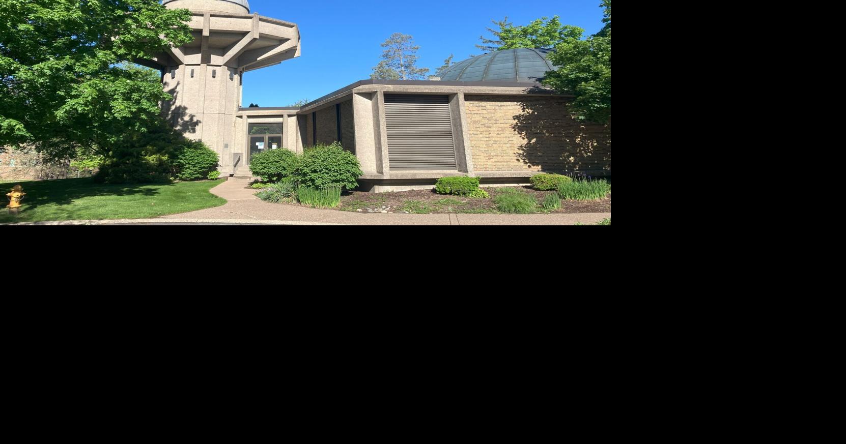 Augustana hosting planetarium open house Nov. 9