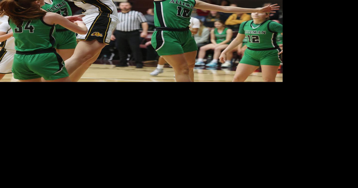 Alleman girls cagers are on another heater