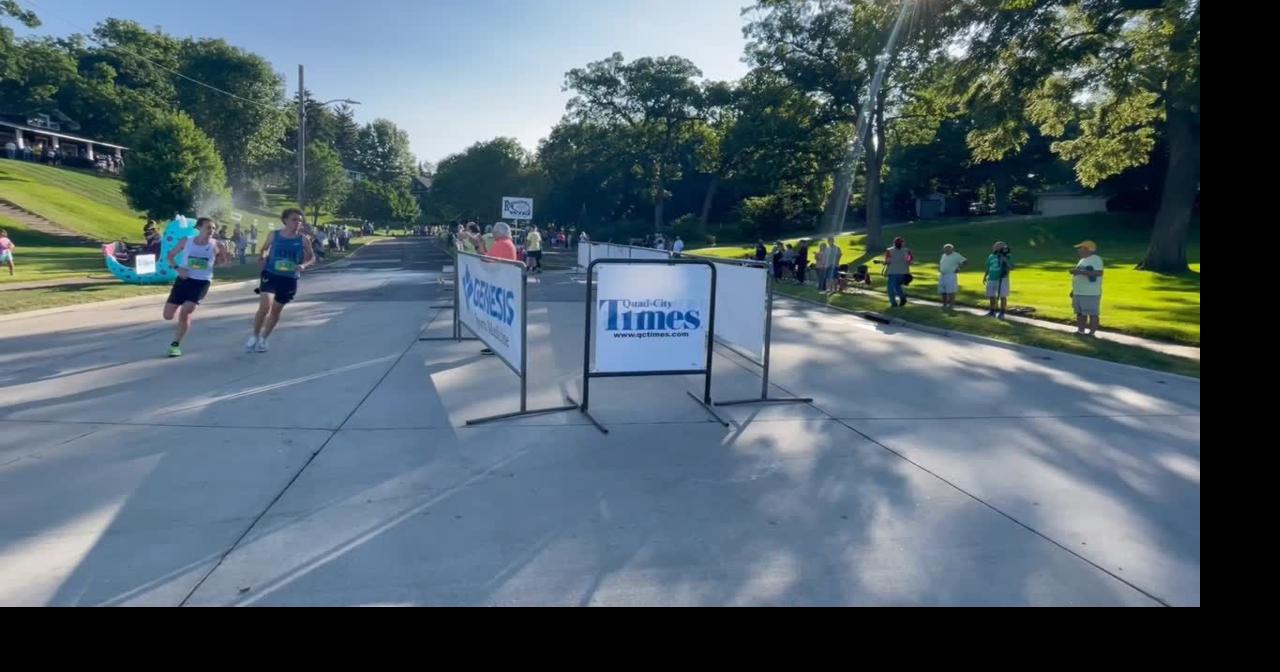 48th annual Quad City Times Bix 7 race at McClellan Blvd turnaround
