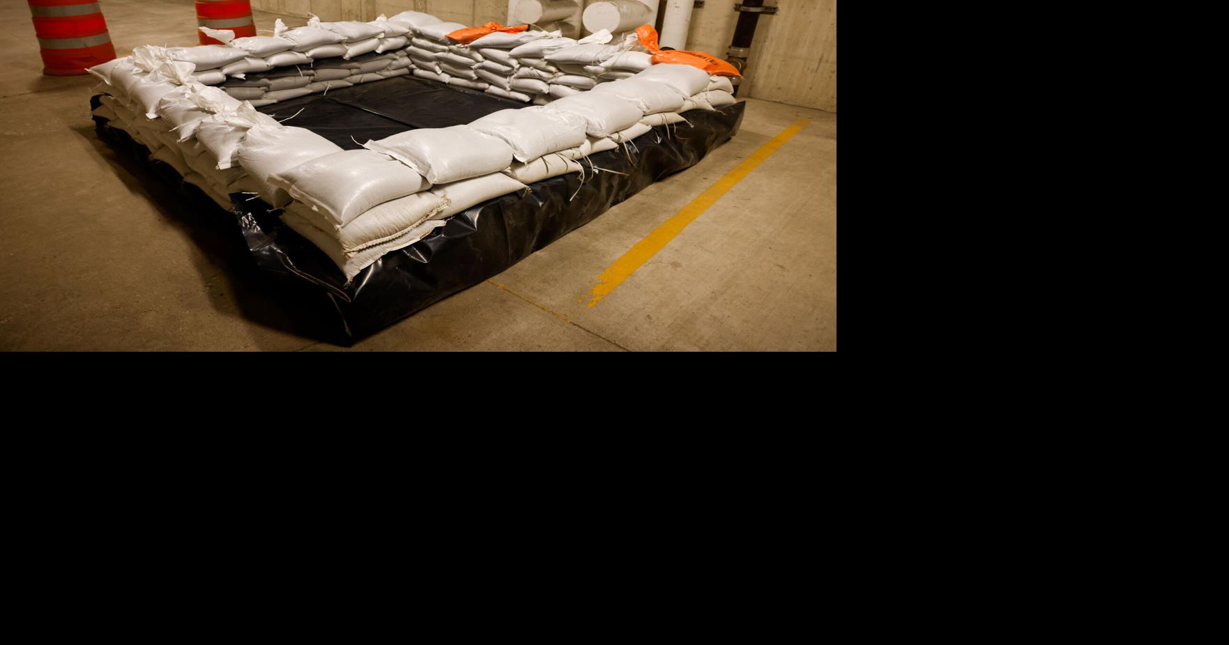 Figge Art Museum flood-fighting architecture design allows water to ...