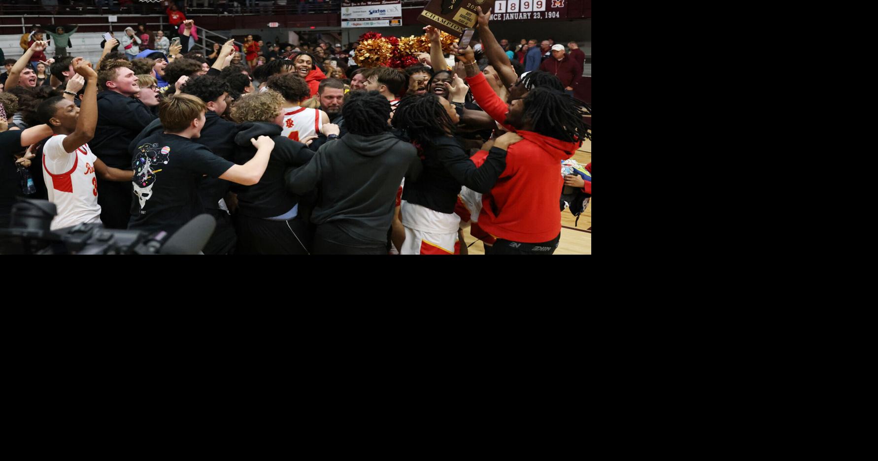 Rocks hold off Maroons for Class 4A regional title