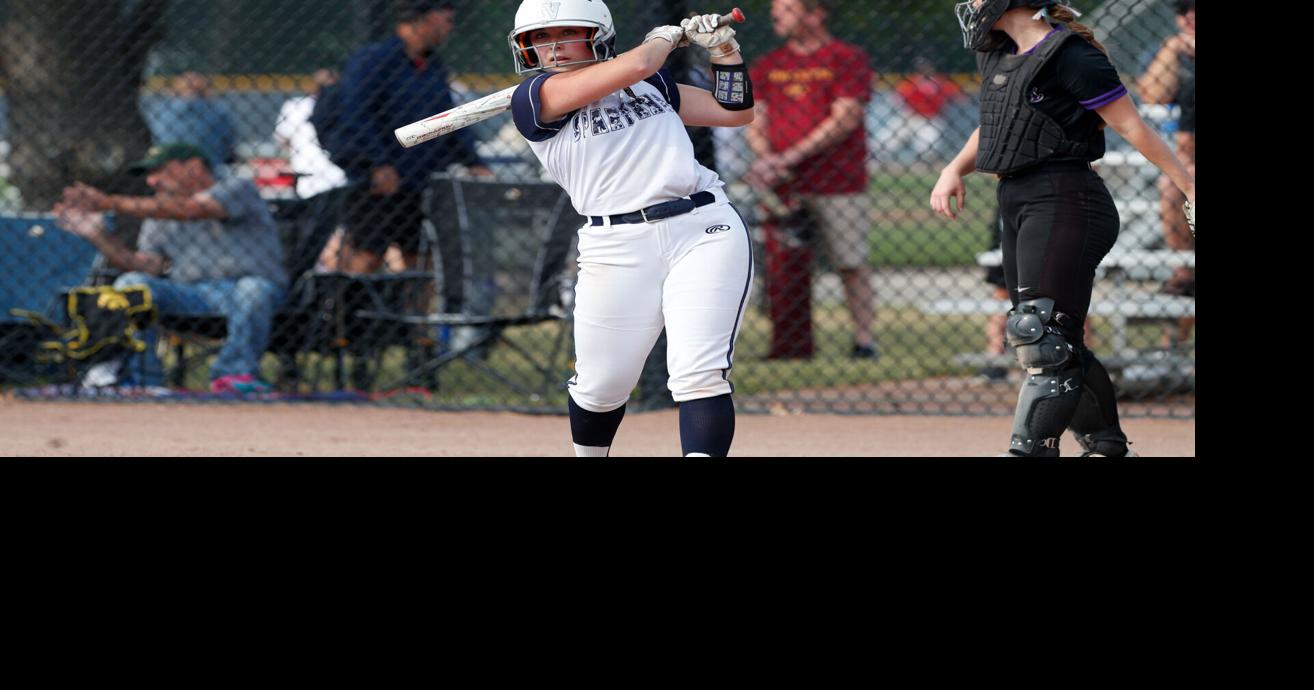 Pleasant Valley Spartans host the Muscatine Muskies in the Mississippi ...