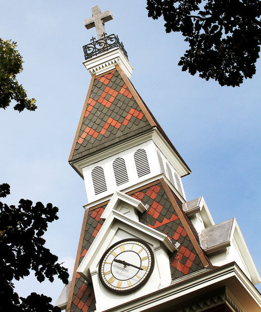 Blessing ceremony observes renovation of Ambrose Hall | News | qctimes.com