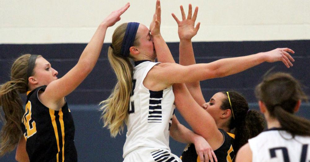 Arthofer, Spartans bury Bulldogs