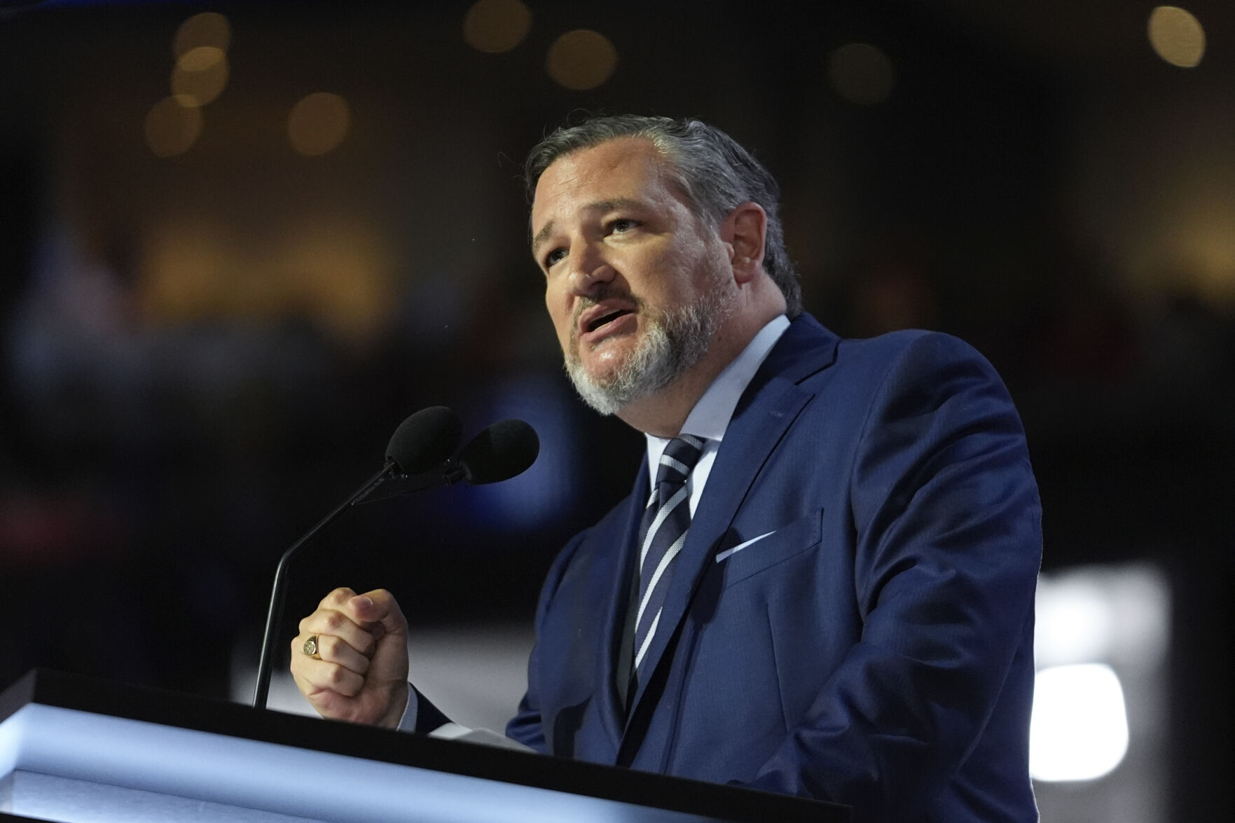 Ted Cruz, Ron DeSantis on transfer portal, college football