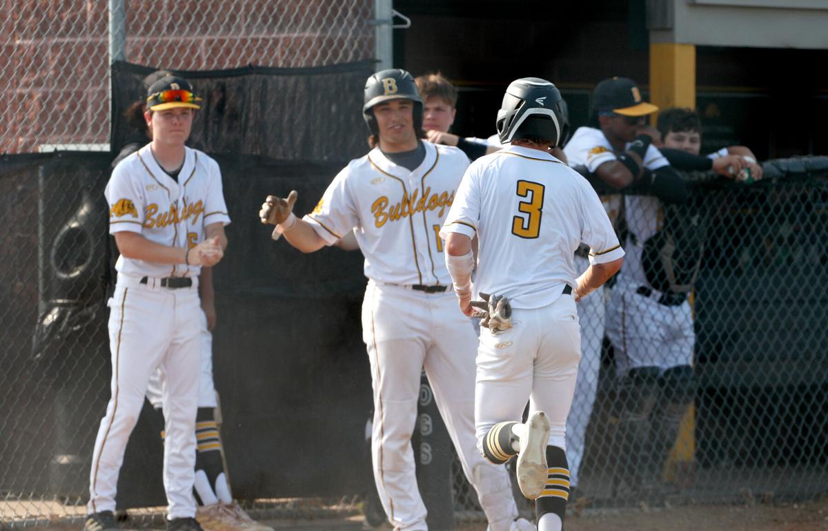 Prep baseball: Bettendorf salvages split with walk-off victory in Game 2