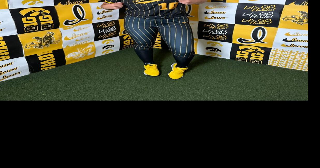 Iowa softball picks up second commitment from in-state star