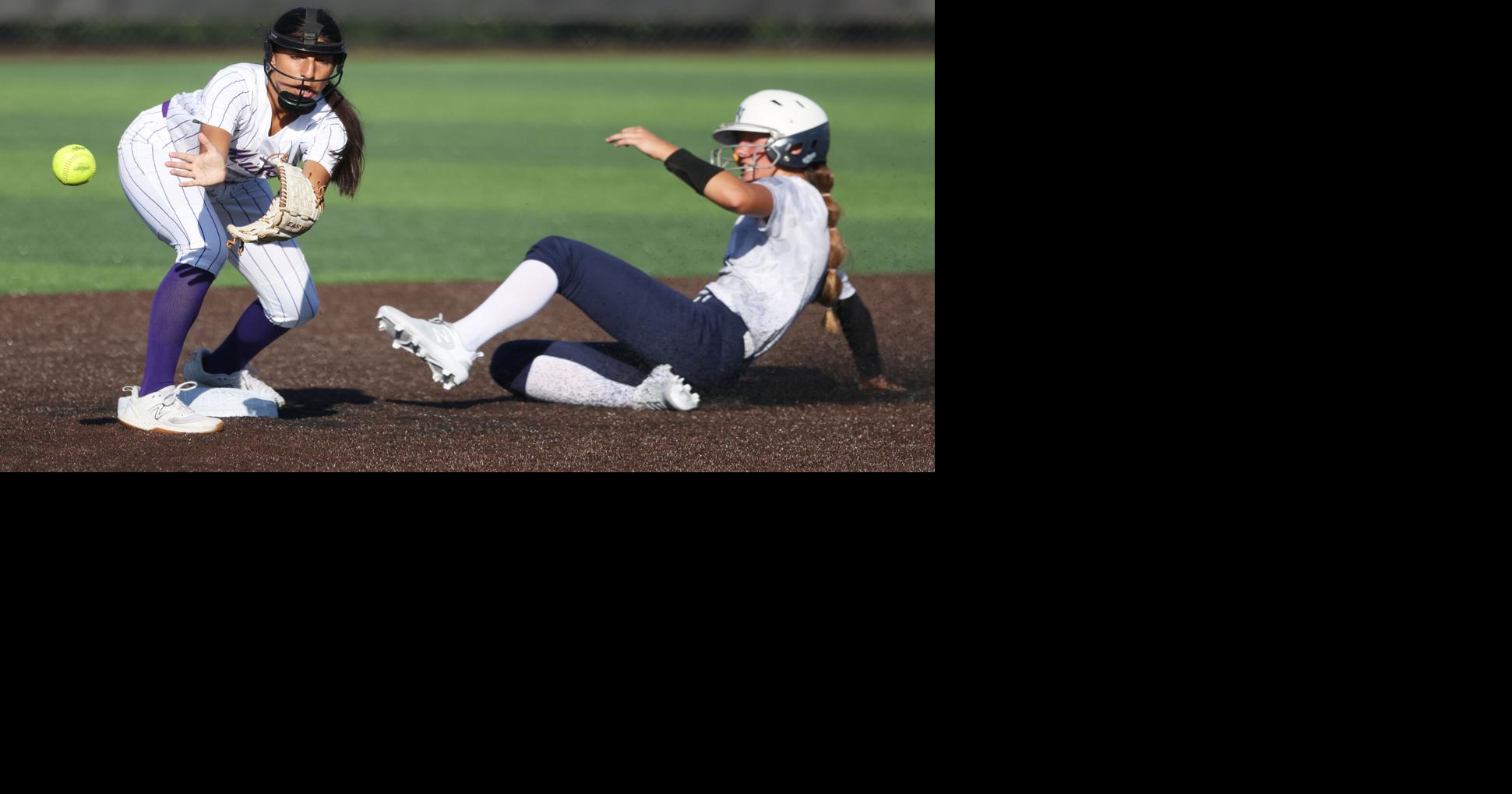 Spartans sweep Muscatine to move into first place in MAC softball