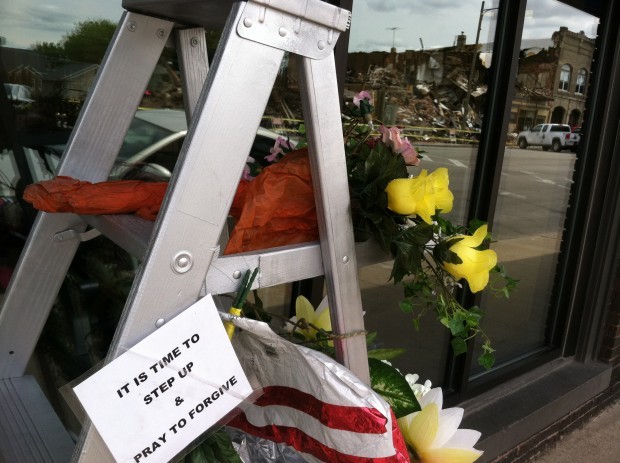 Prophetstown comes together after downtown fire