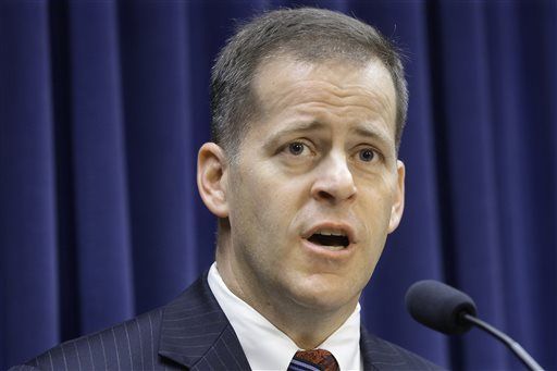 Madigan, Schimpf face off for attorney general