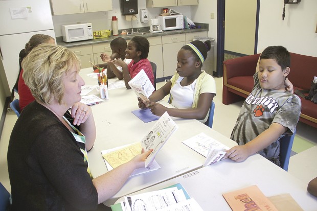 Rock Island groups sponsor reading enrichment program