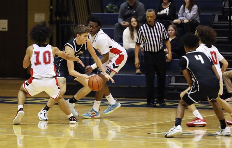 GENESIS SHOOTOUT: Davenport West, Sterling claim wins at Carver Center
