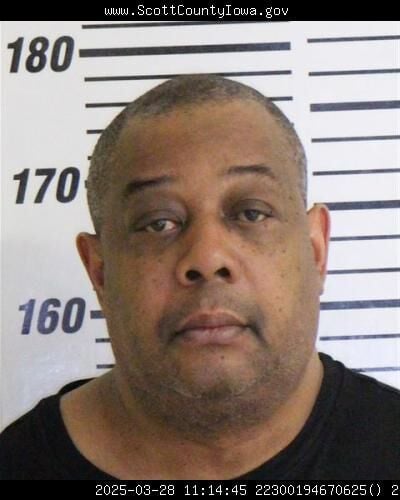 Man on probation for domestic abuse faces life in prison after being ...