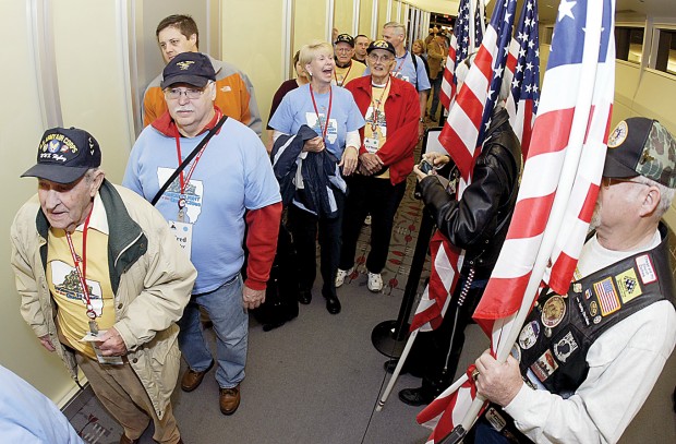 World War II vets depart on Honor Flight