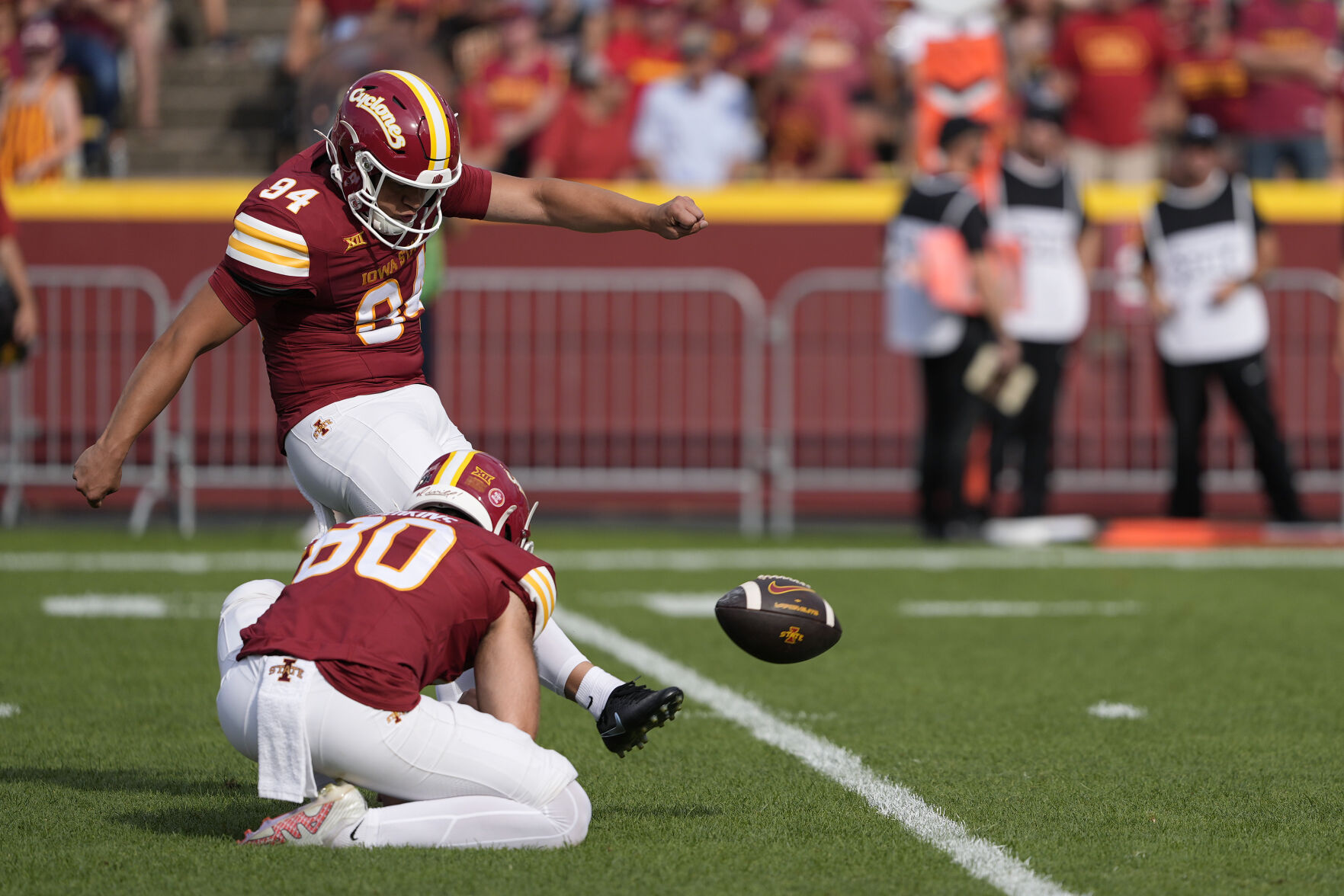 North Scott's Chase Smith is Iowa State's kicker vs Arizona