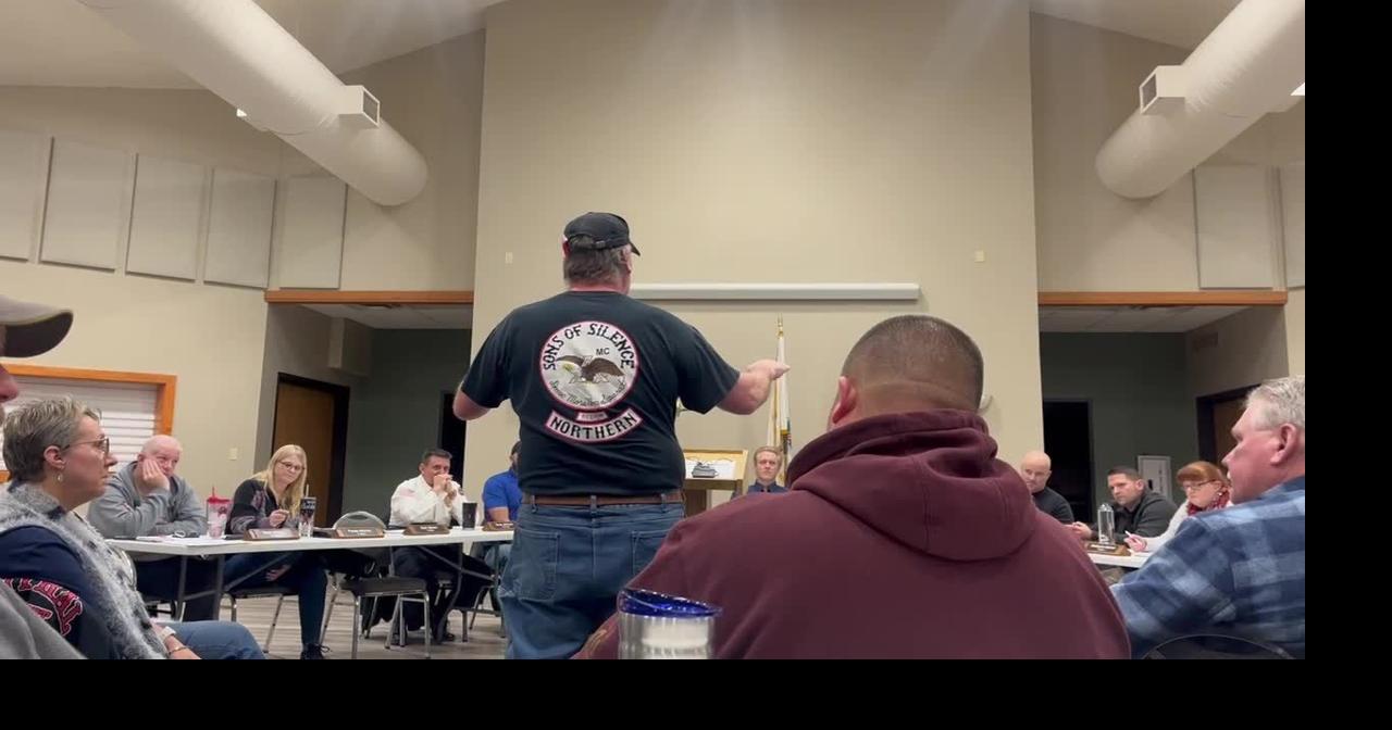Hampton resident speaks about the village contracting with RICo Sheriff ...