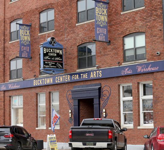 Brighter look for Bucktown: New artists market and gallery space in ...