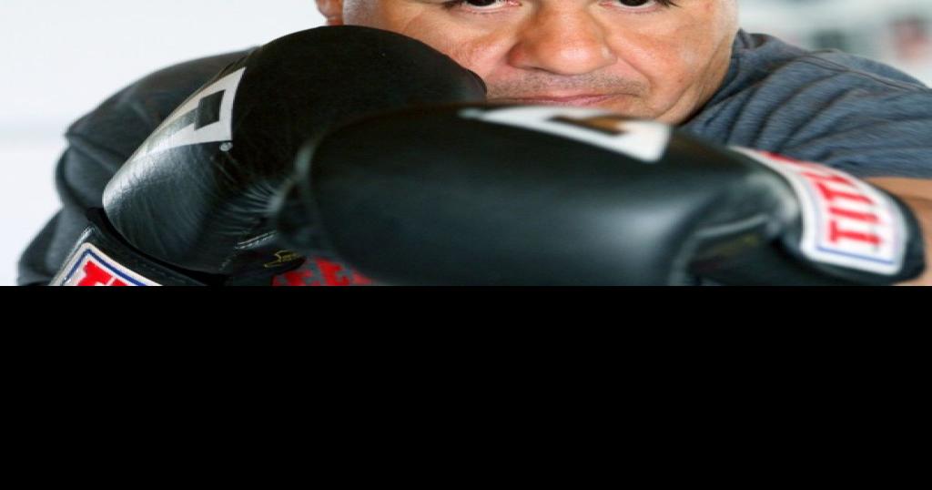 Correa returns to ring after 14 years to cope with loss of mother