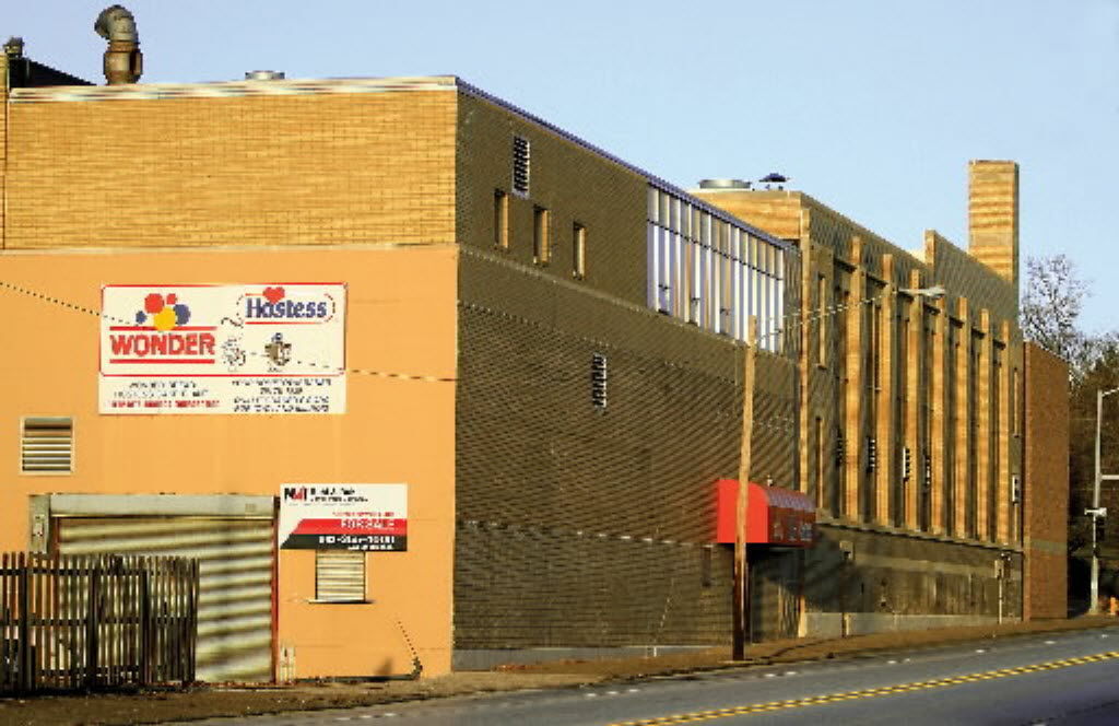 Wonder Bread loft project slowly rises again