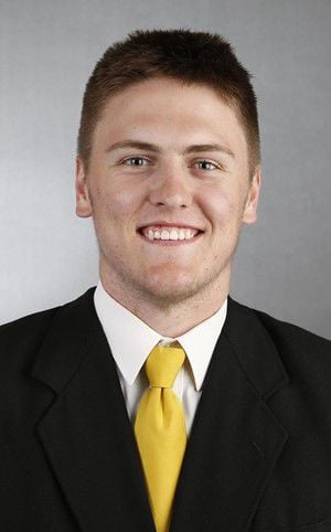 Hawkeyes' Niemann sidelined by leg injury