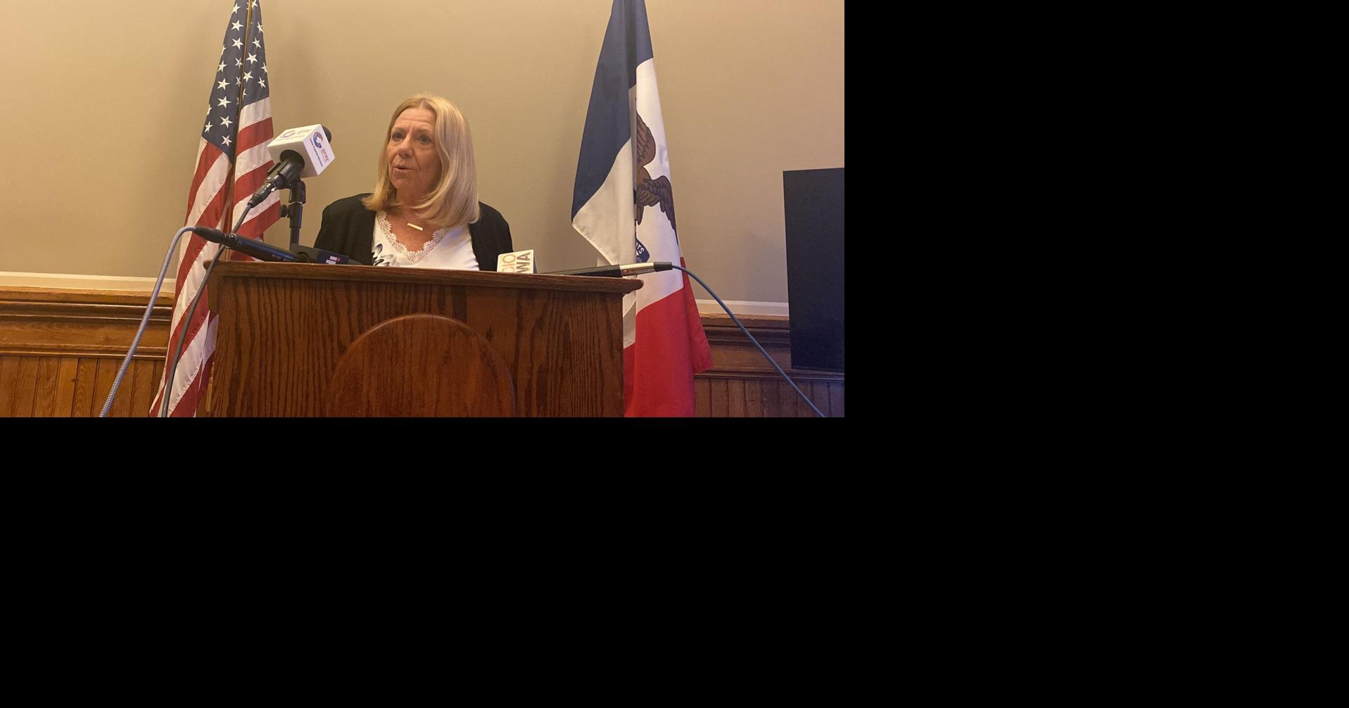 Pam Jochum 4/19