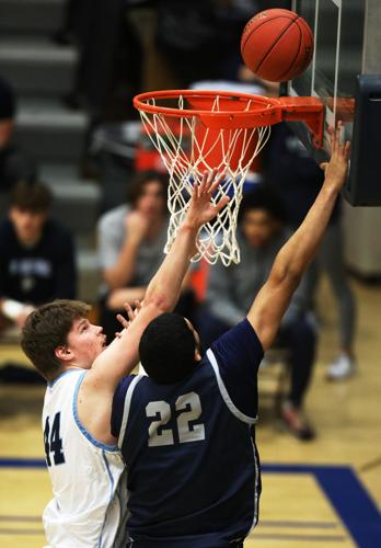 College basketball: Augustana wins, St. Ambrose loses