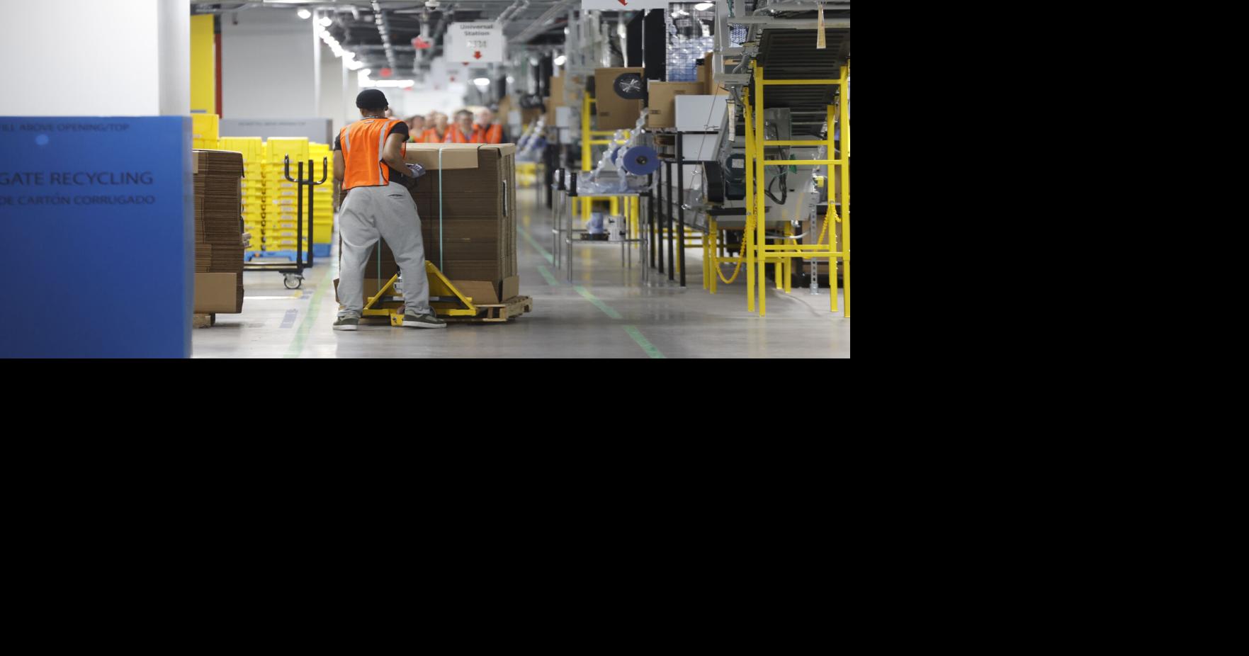 Amazon Robotics Fulfillment Center opens in Davenport