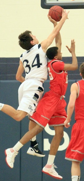 Arthofer, Swanson lead PV past North Scott | High School Boys ...