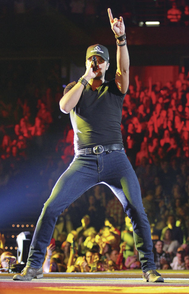 Luke Bryan Standing Full Body