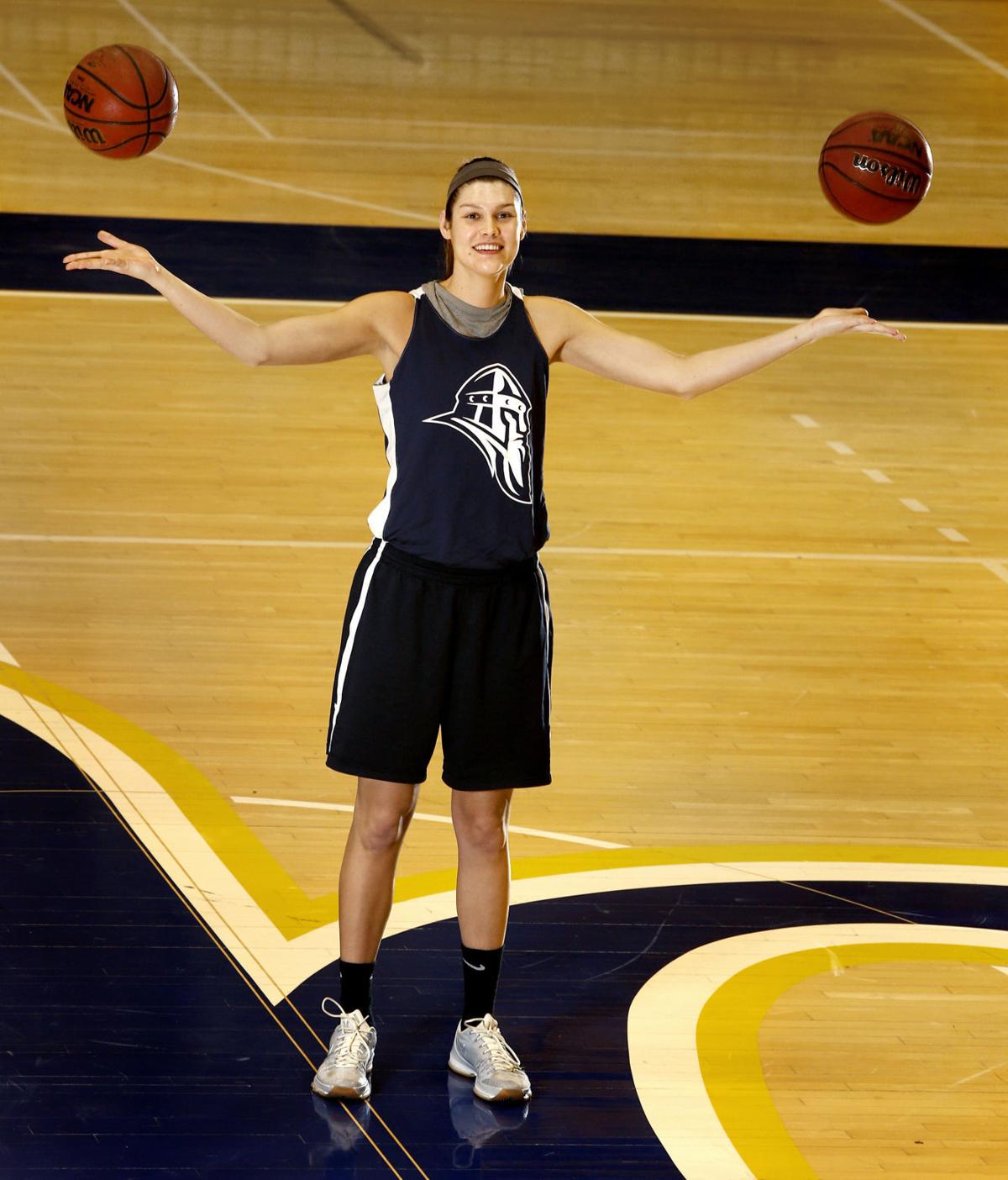 Kallenberger reaches new heights at Augustana | College Basketball ...