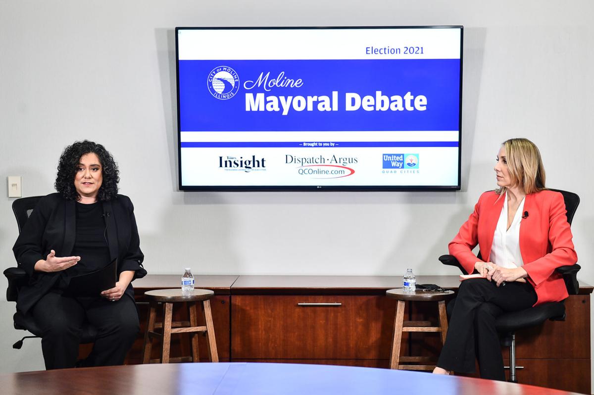 Moline mayor's race: Stephanie Acri being challenged by Sangeetha Rayapati