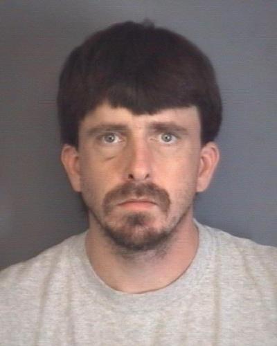 Boyfriend arrested after woman stabbed