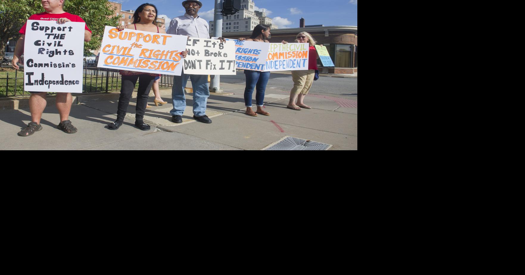 Davenport halts plan to change civil rights commission