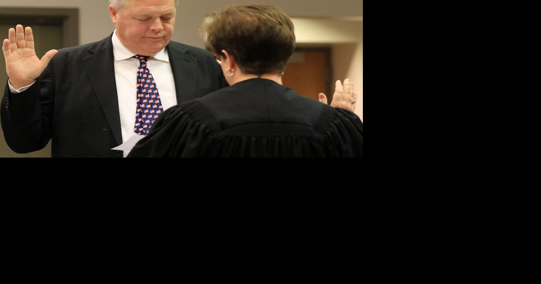 Scott County supervisor hires Miller-Meeks' attorney after vacancy ...