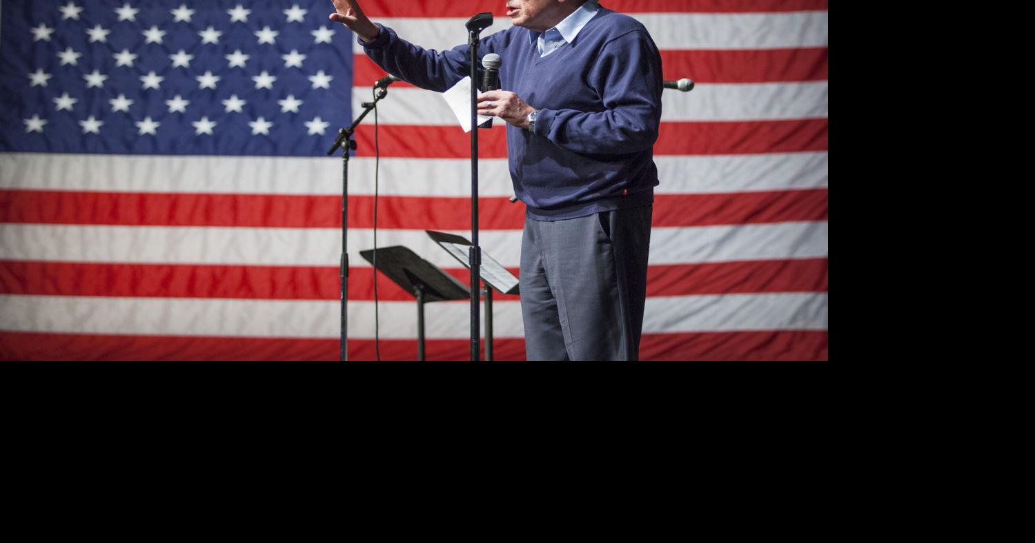 Photos: Bernie Sanders #RockinTheBern Concert at the Adler Theatre
