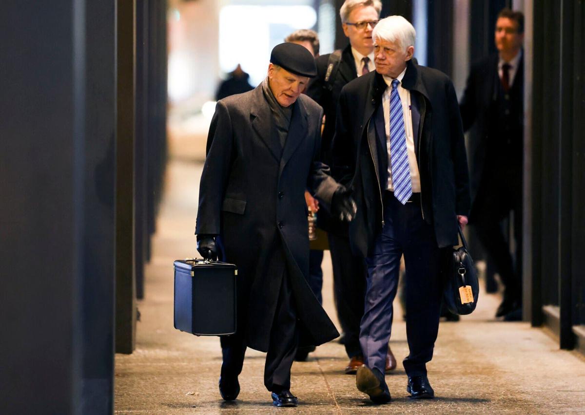 Ex-Illinois House Speaker Madigan takes stand in own defense at ...