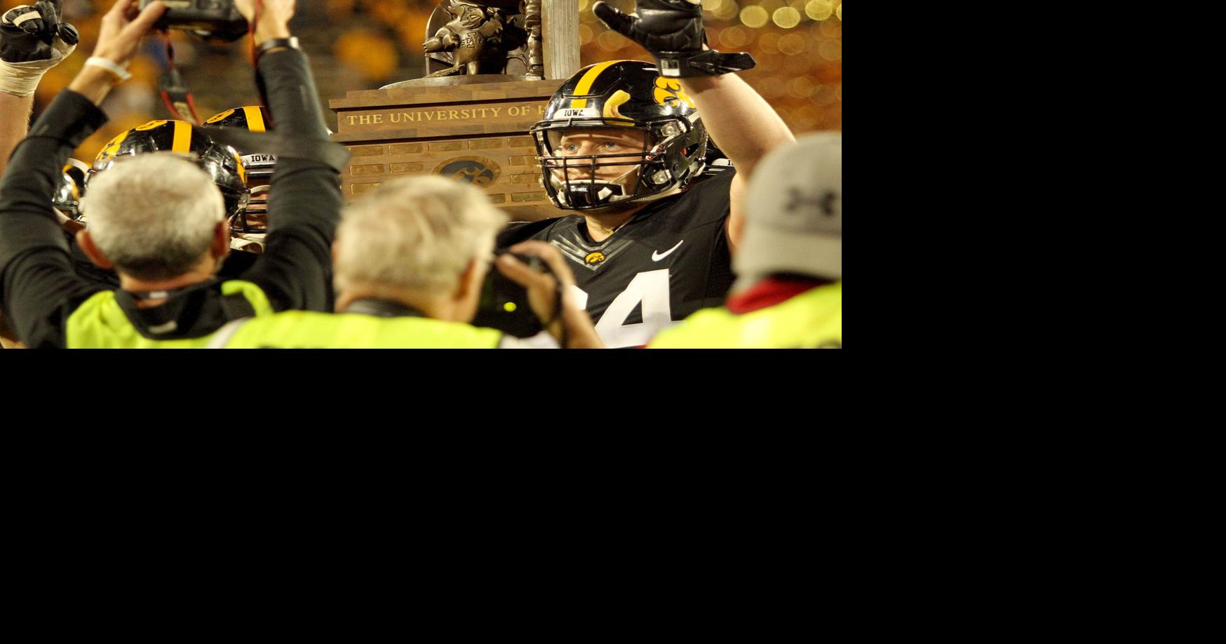 Photos: Iowa vs Iowa State Football