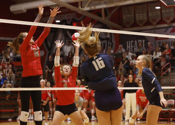 North Scott defeats Pleasant Valley in conference showdown