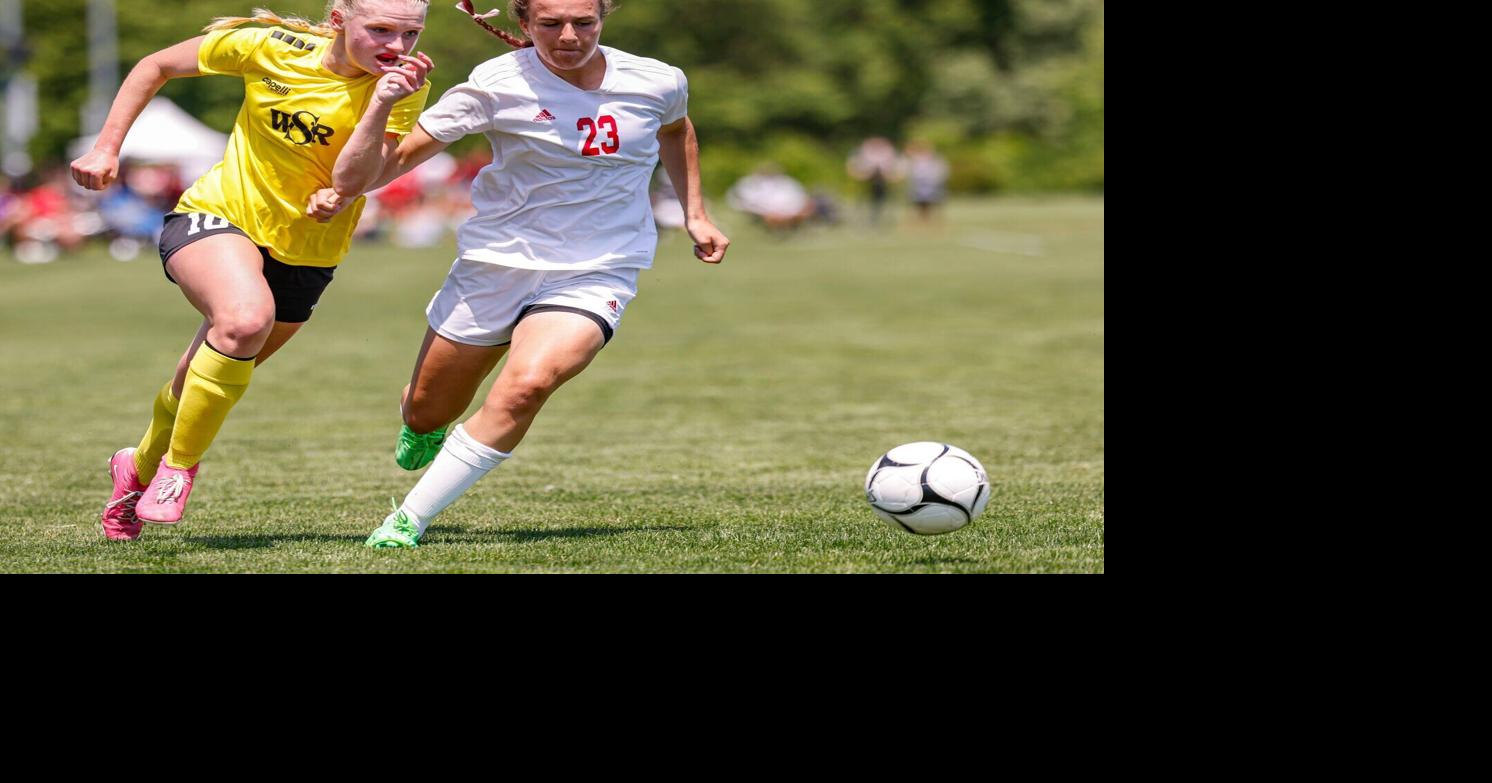 Bulldogs defeat Spartans in state quarters